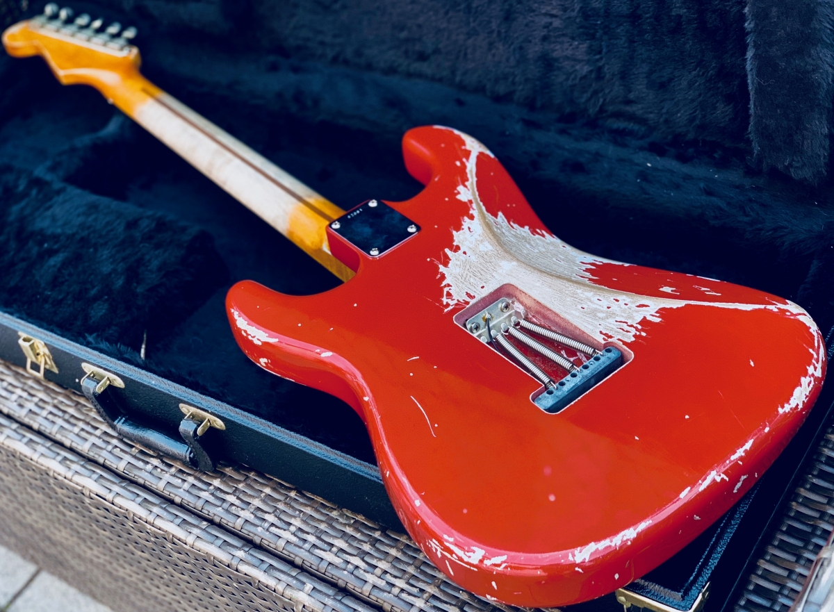 Custom Shop Dakota Red Heavy-Relic – Red & White Handwound Pickups ...