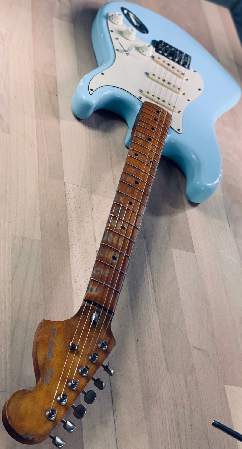 S71 CUSTOM SHOP DAPHNE BLUE 1969 STYLE RELIC. OWNED BY JOSH STEELY FROM ...