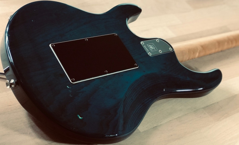 Rare & Collectible « EBMM SILHOUETTE « TEAL » FLOYD-ROSE 24 frets from ...