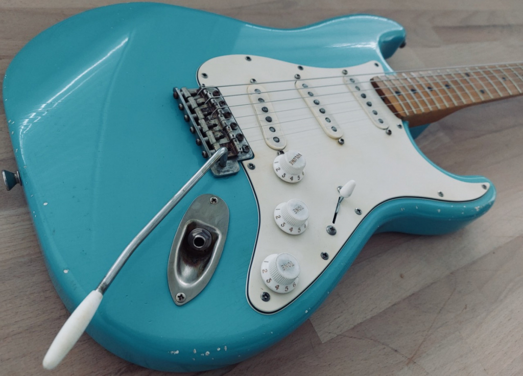 S71 Custom Made « Nitro S Vintage TAOS TURQUOISE ’57, light Aging ...