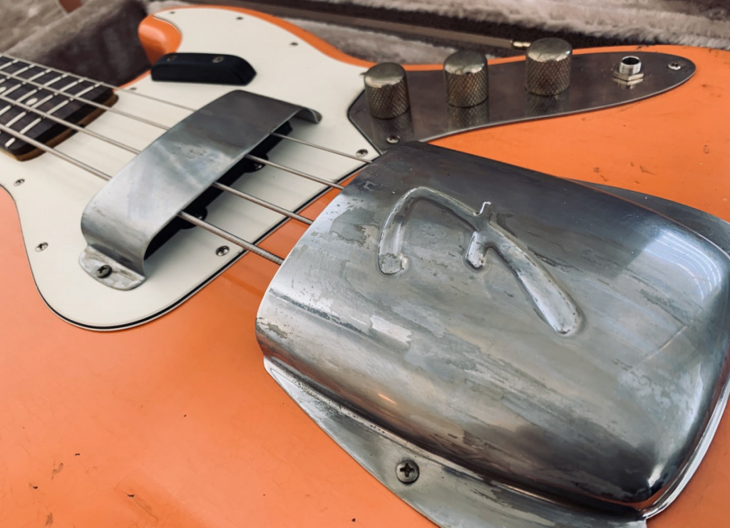 S71 Custom Shop made in USA « Faded Shell Pink ’62 Nitro Vintage JB ...